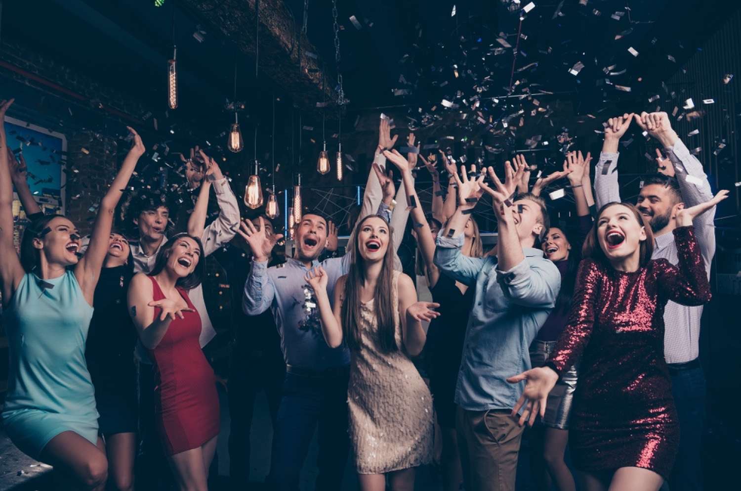 7 Tips to Choose the Right Prom Transportation - Monét Limousine